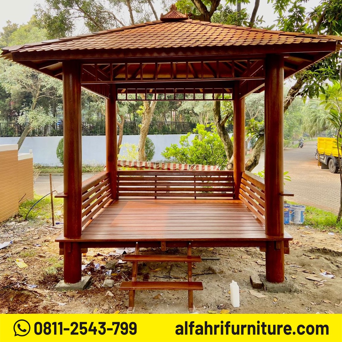 Gazebo Minimalis Depan Rumah 2,5×2,5 Meter – Desain Elegan & Kuat