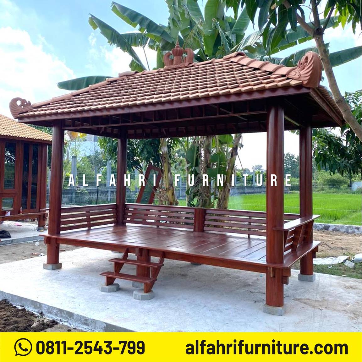 Gazebo Kayu Minimalis 2x4 Meter Desain Simple Atap Genteng Sirap