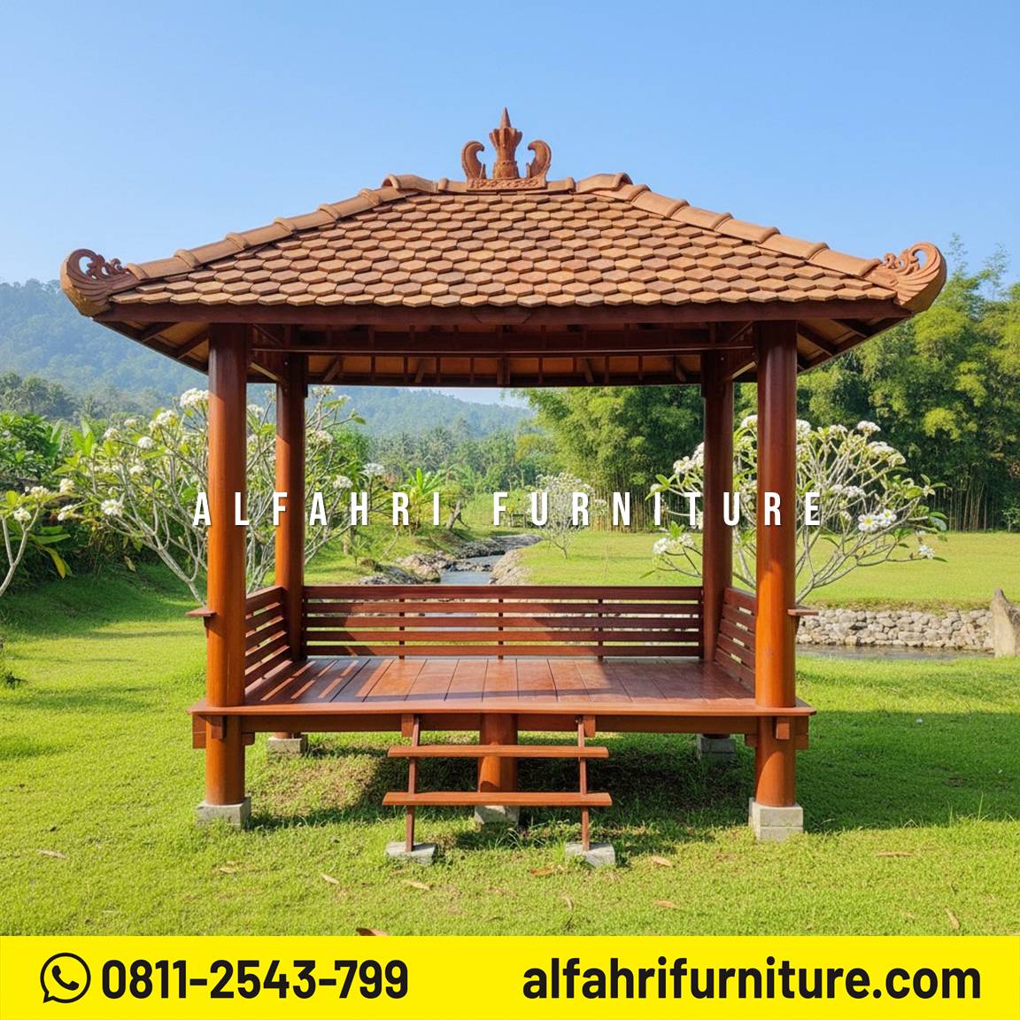 Gazebo Outdoor Tropis Gaya Hunian Villa 2x3 Atap Genteng Sirap